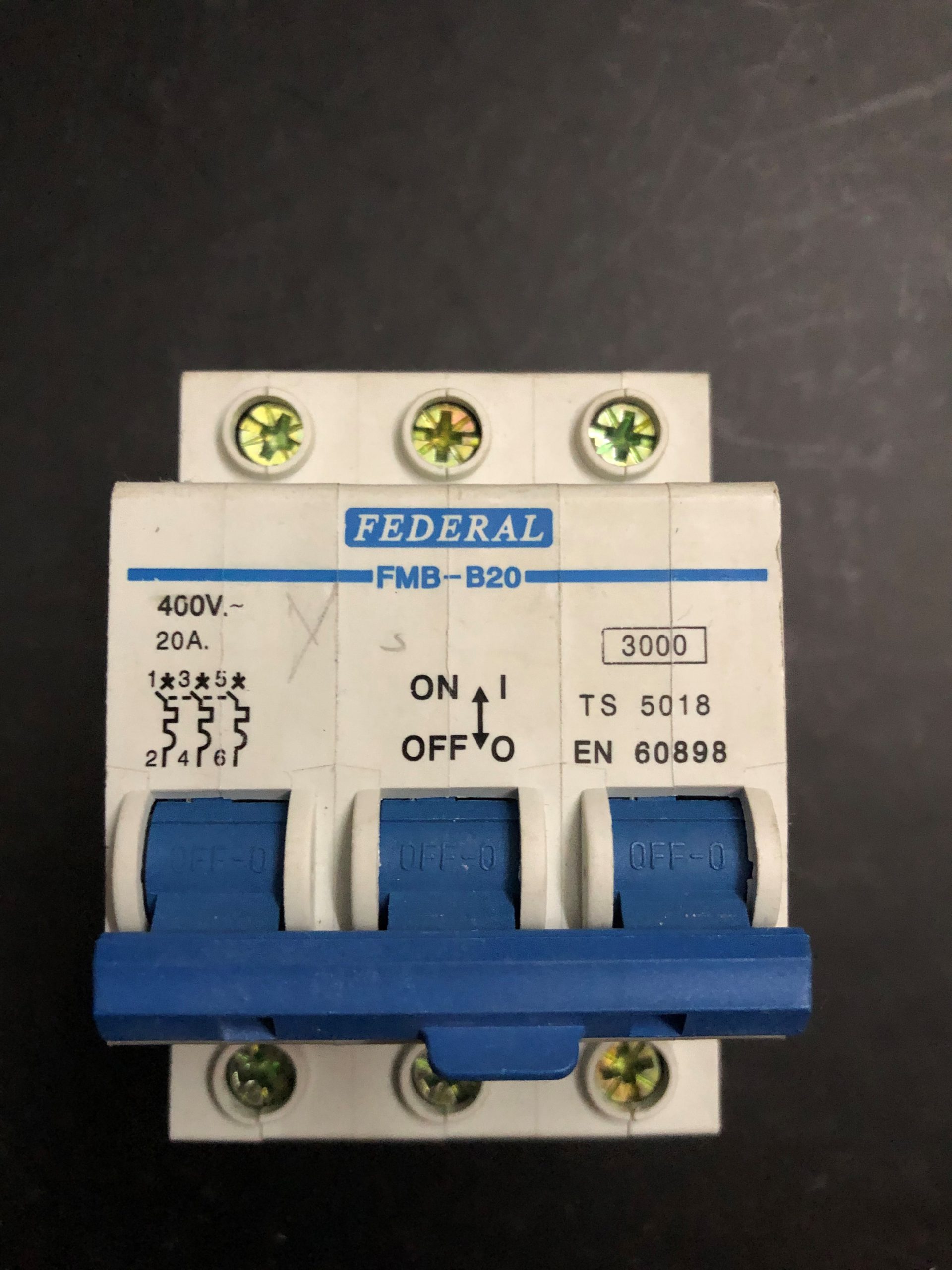 Federal FMB-B20 20A 3x20A Otomatik Sigorta - Anadolu Elektrik ve Makina