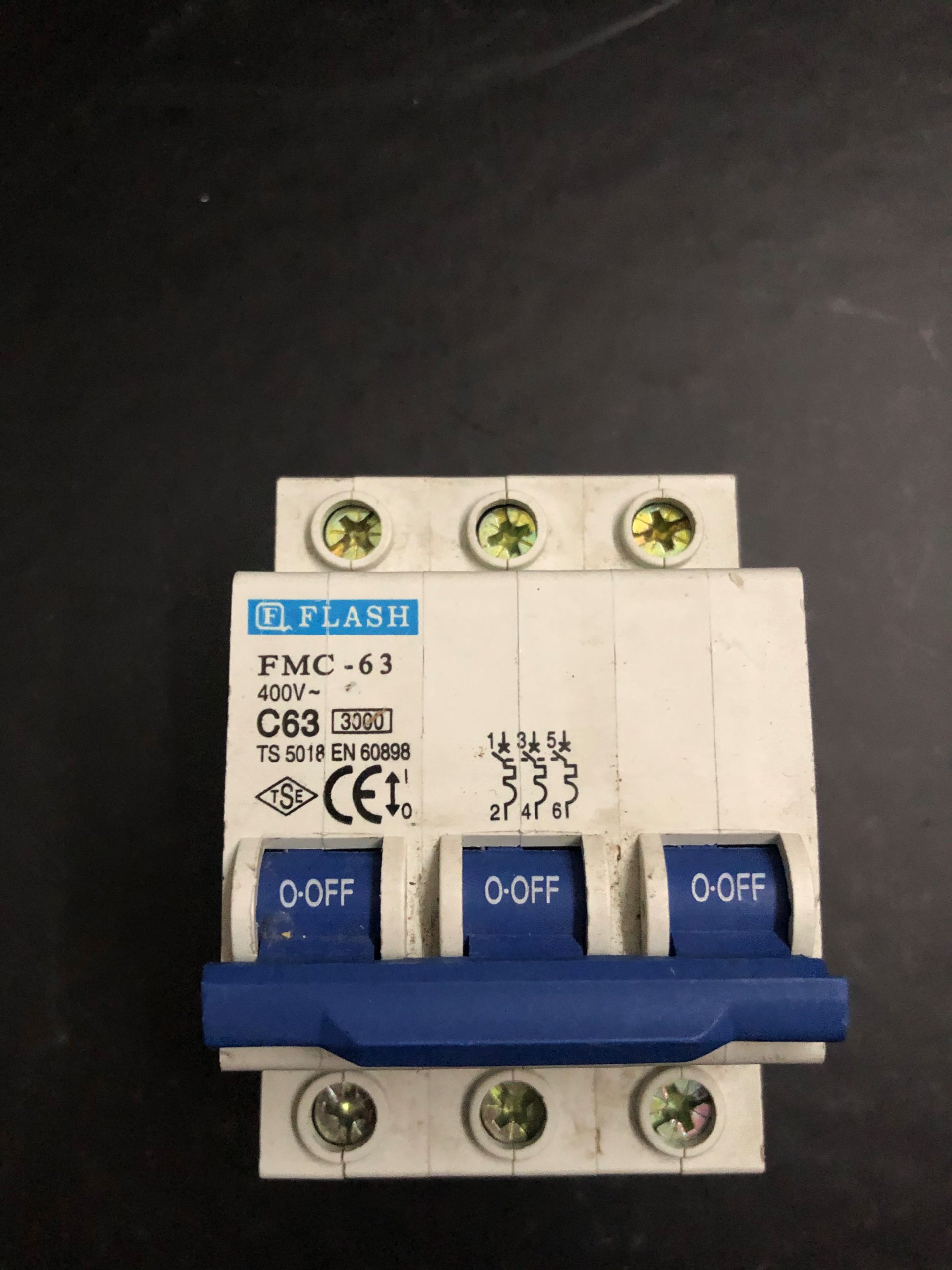 Flash FMC-63 C63A Otomatik Sigorta - Anadolu Elektrik ve Makina